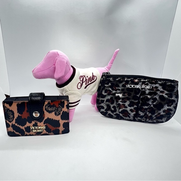 Victoria's Secret | Bags | Low Start Victorias Secret Leopard Print ...